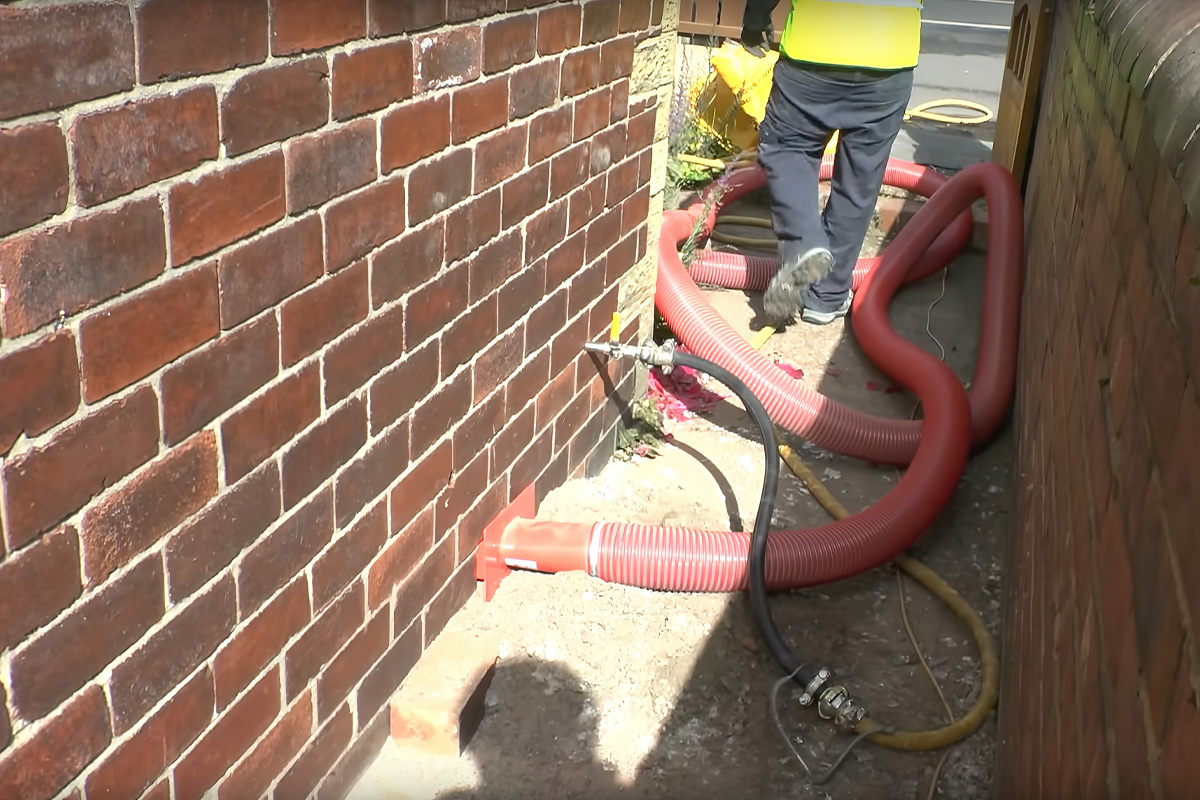 Cavity Wall Insulation Extractions - MG Insulation Group